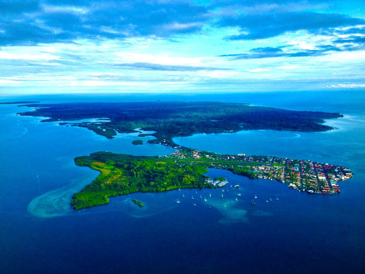 Colon Island Bocas del Toro - Bocas Coral Reef